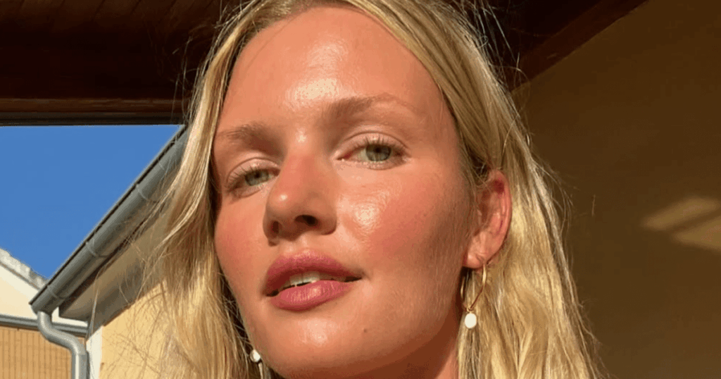 A grande modelo Kate Kope reage para ser dita "não tão gorda ...