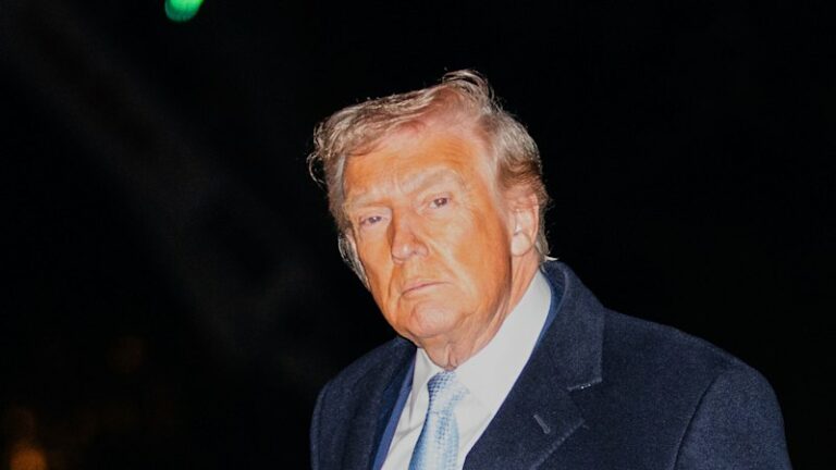 ‘Não temos nada a esconder’: Trump diz que arquivos de Epstein deveriam ...